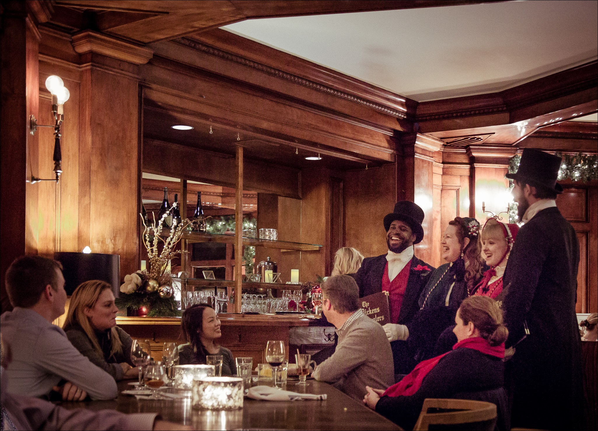 The Dickens Carolers - Seattle's Premier Victorian Christmas Carolers